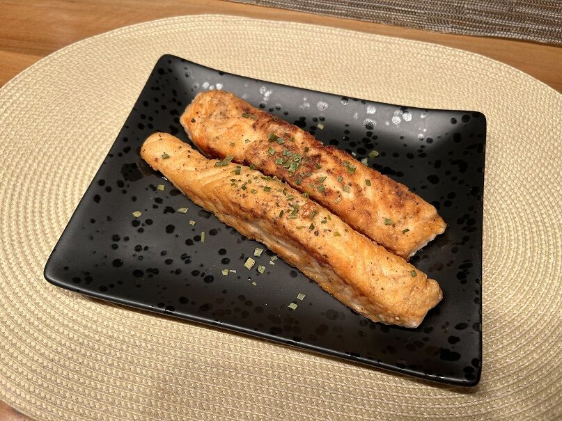 【Fitnessteller/サーモンのムニエル】2月20日のごはん : LA VIE EN ROSE in der Schweiz