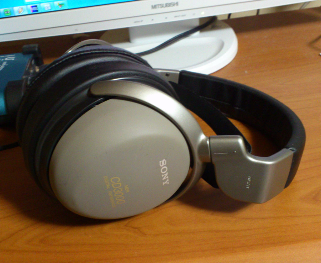 りむ記録 : [2] SONY MDR-CD3000