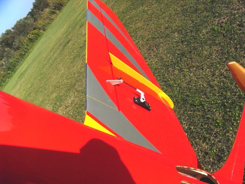 リトルベランカの電動ラジコン飛行機のFAQ : MYTHOS 50Eサンプルが日本に到着!!