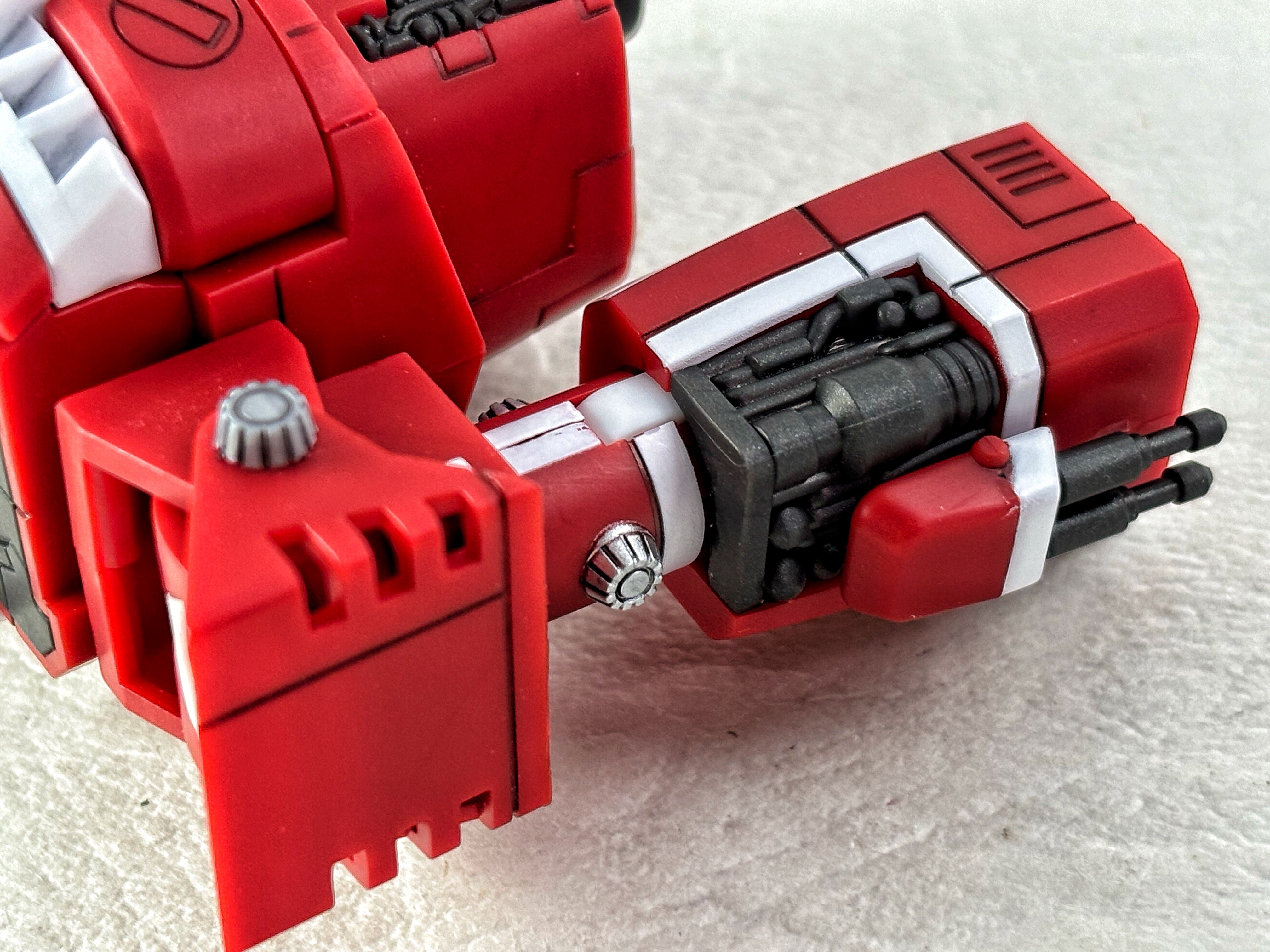 MODEROID ビッグ・ダイエックス レビュー : えるけーえぬ