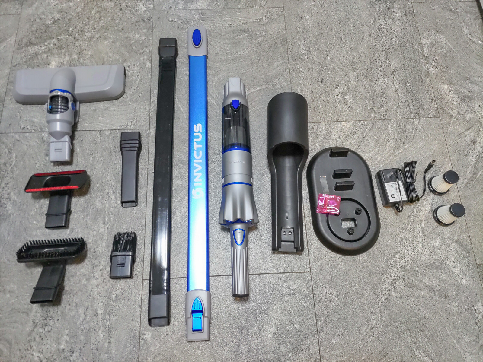 インビクタス ワン ( INVICTUS ONE ) 掃除機を購入 : 趣味の インビクタス ワン ( INVICTUS ONE ) 掃除機を購入 : 趣味の