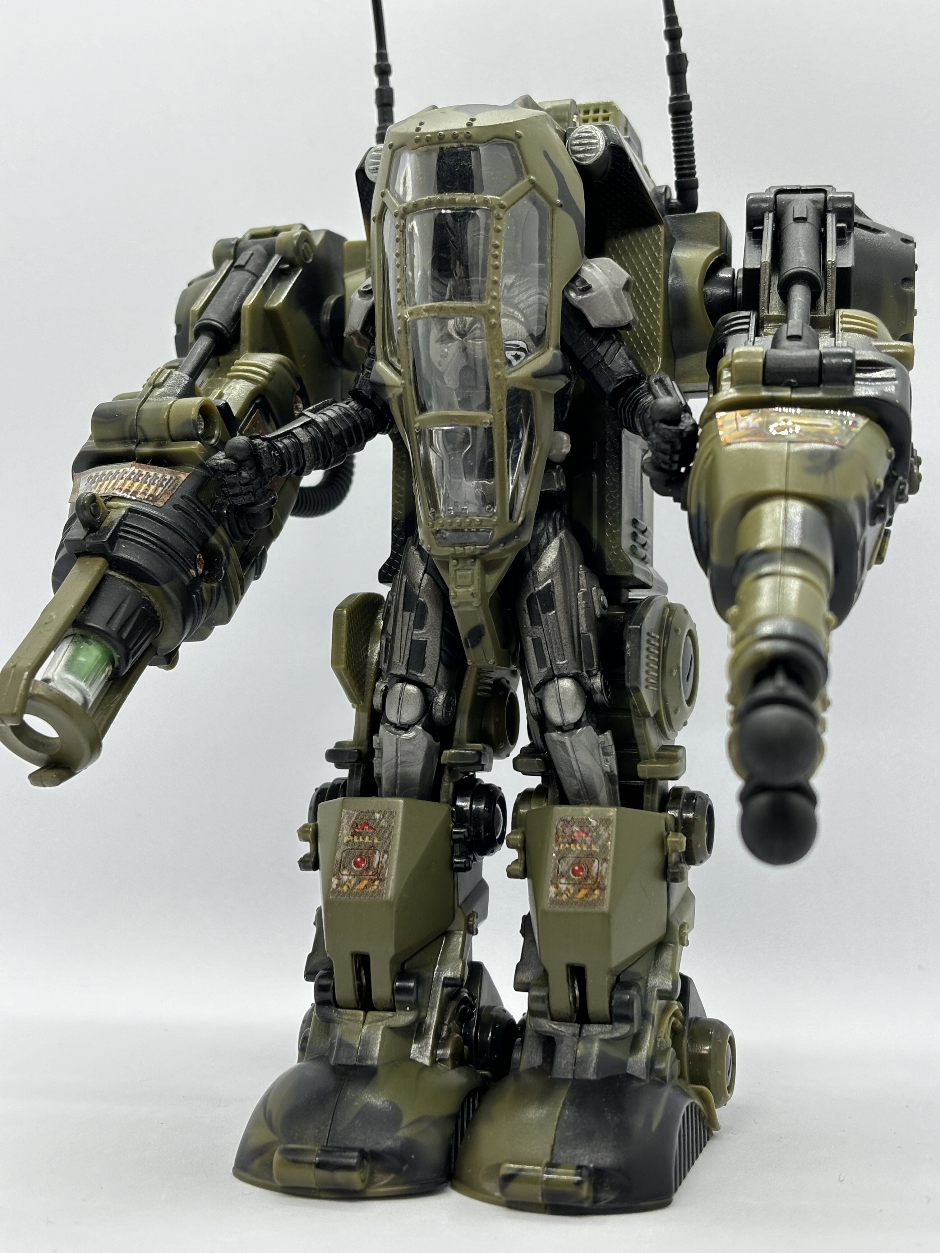 恐怖の隕石シリーズ！ G.I. JOE DEFENSE MECH : 爆裂！バクレツ！ユニバース