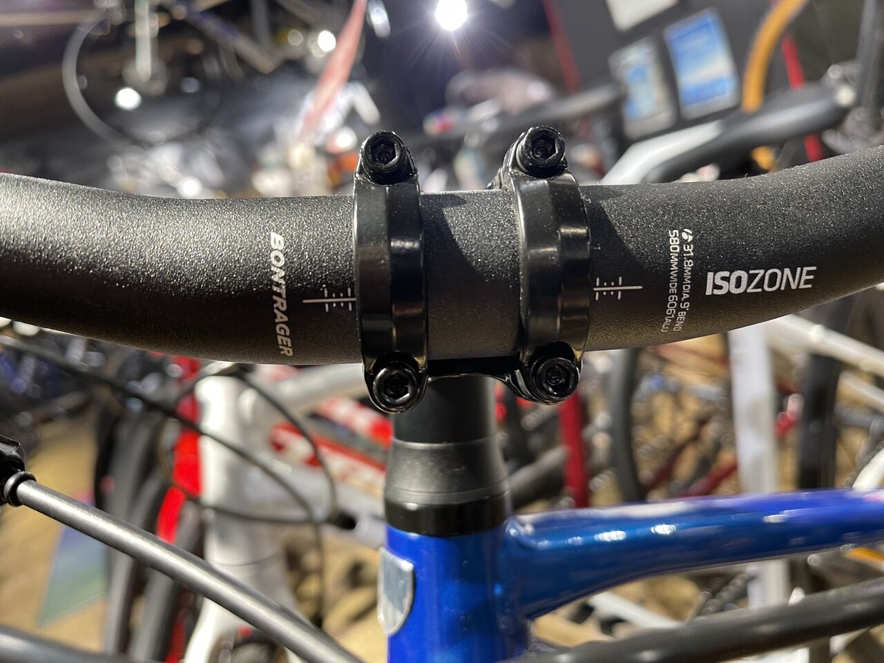 街乗りマニアックカスタム】TREK FX3 編 : LORO bicycles 駒沢 街乗りマニアックカスタム】TREK FX3 編 : LORO bicycles 駒沢