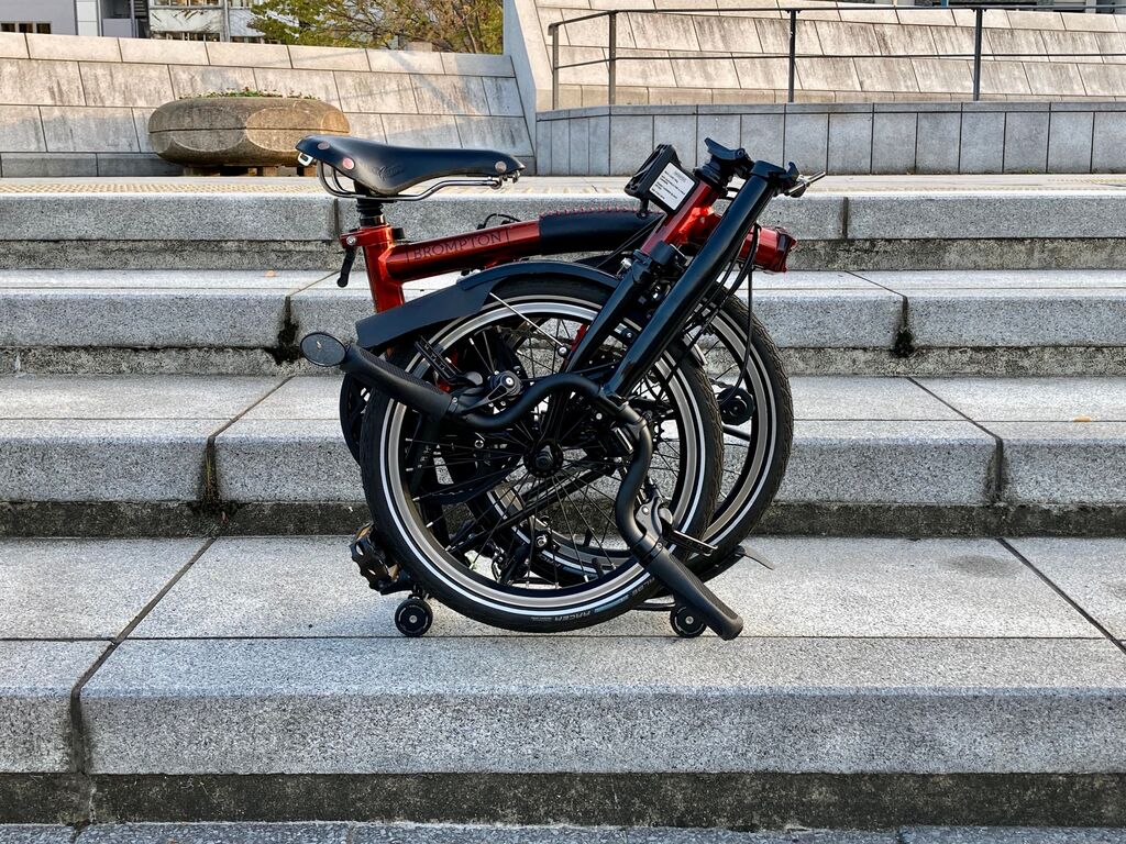 ブロンプトンを外装5段変速カスタムいたしました! : LORO CYCLE ブロンプトンを外装5段変速カスタムいたしました! : LORO CYCLE