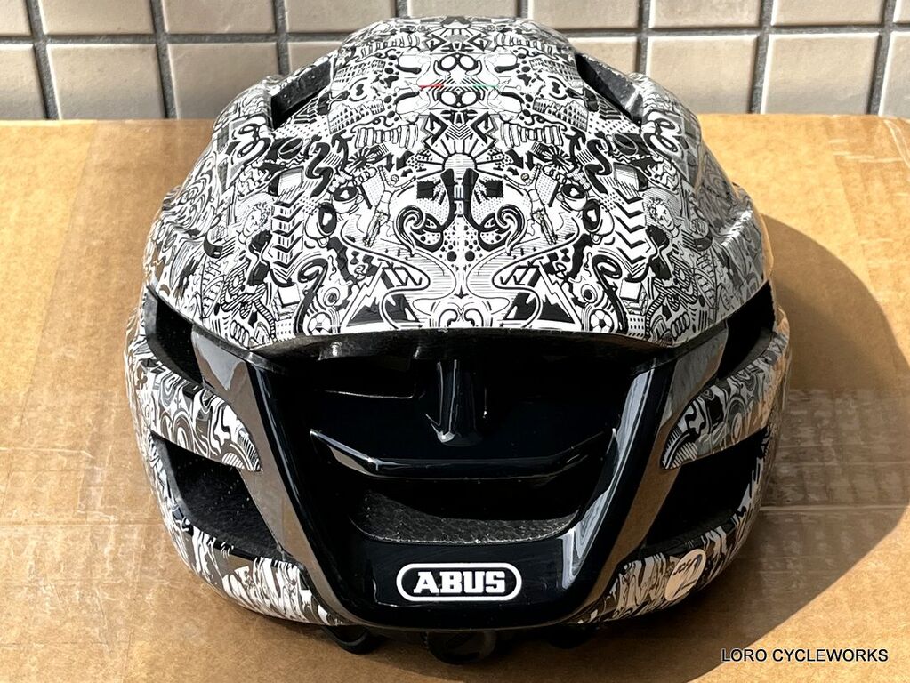 ABUS最新ヘルメットPOWERDOME(パワードーム)の限定カラーが ABUS最新ヘルメットPOWERDOME(パワードーム)の限定カラーが