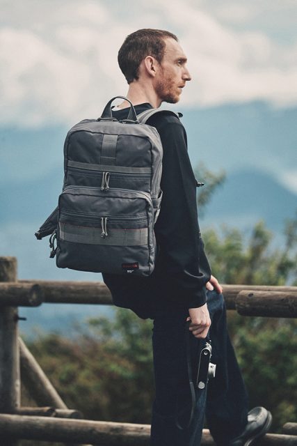 【注目】ギア収納に最適！BRIEFING×ROOTCO.SLIMPACKコラボモデルが注目！ : ミリサバ最前線速報