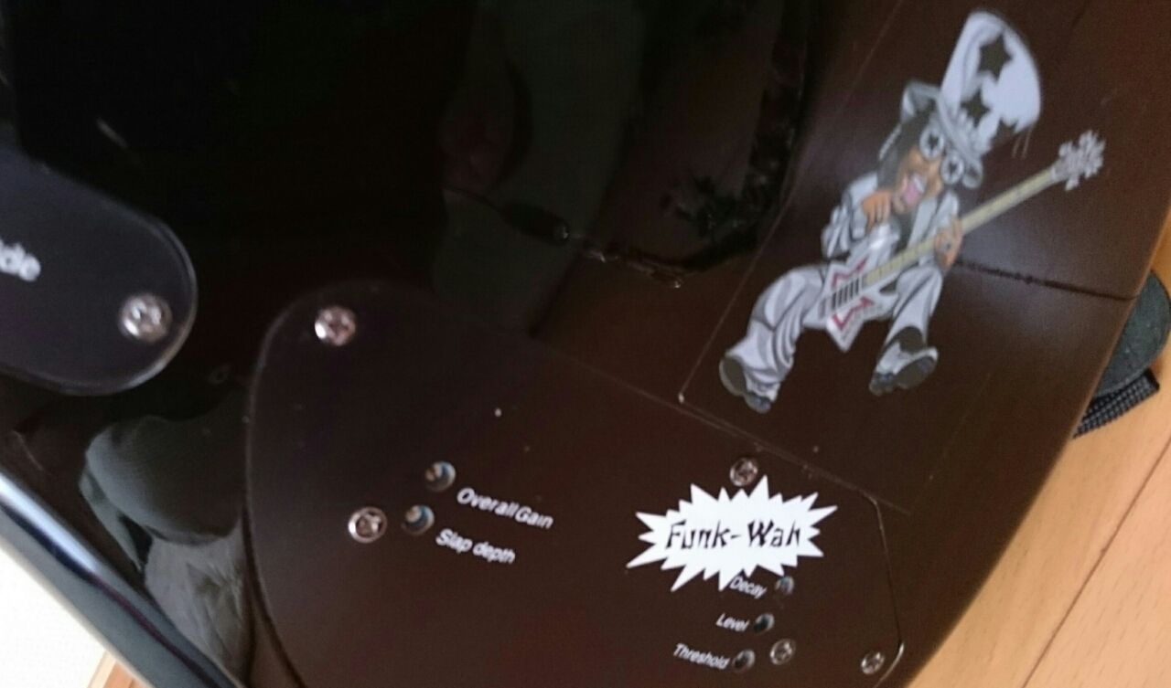 Red House : Cort Funk Machine Ⅱ