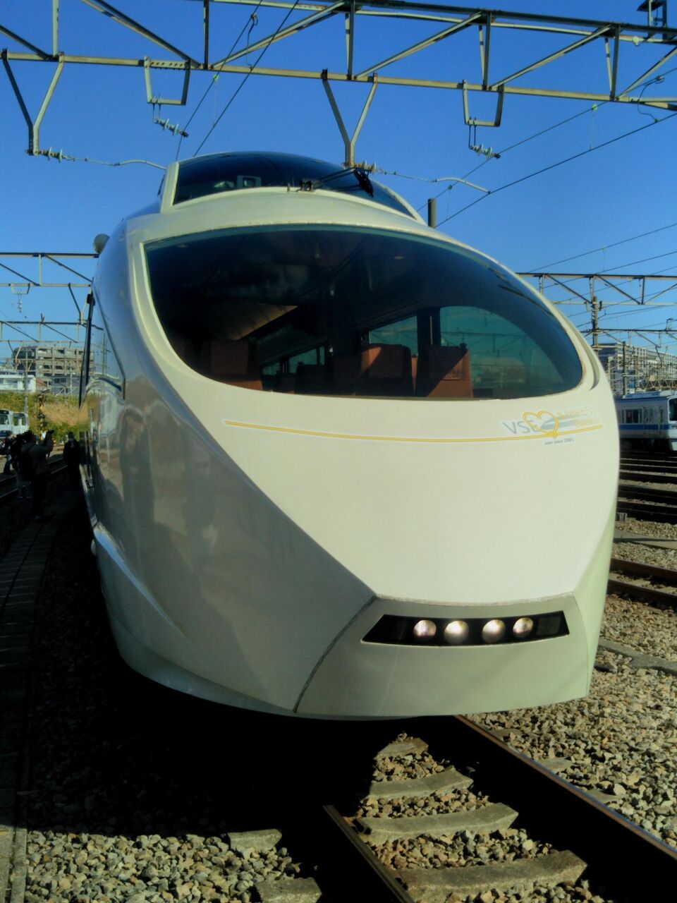 13番まどぐち:小田急電鉄 ロマンスカー･VSE(50000形)引退記念撮影会