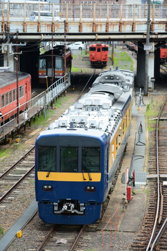 岡山運転所を偵察 : √Route1005