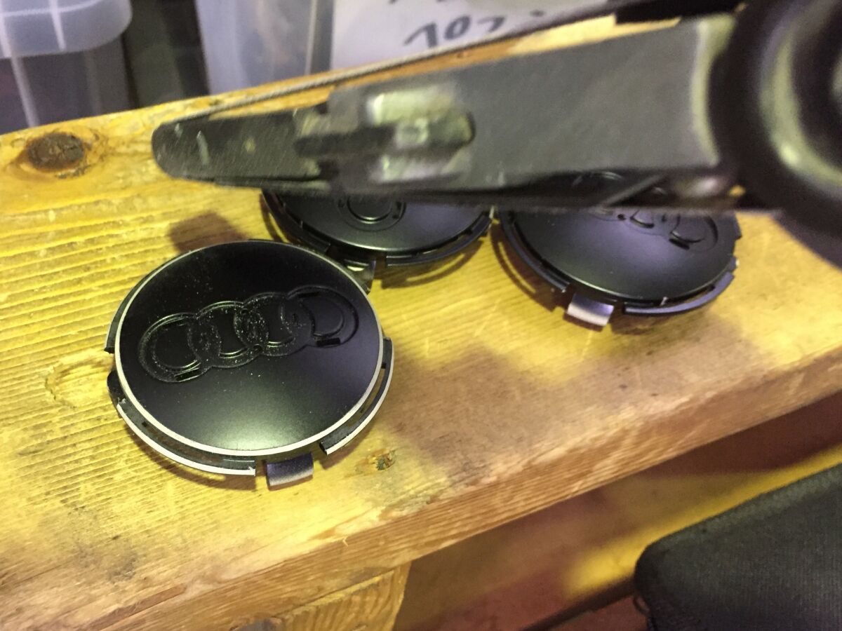 Dynamic Hub Caps for AUDI 製作記 : maniacs Blog