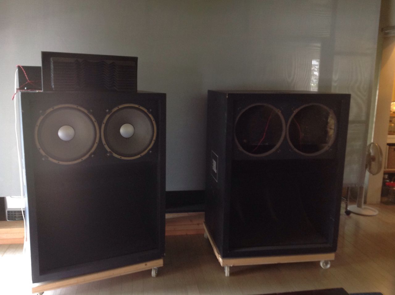 Hello Like Before...... 旧いオーディオとR&B:JBL 4520 SCOOP BASS Horn