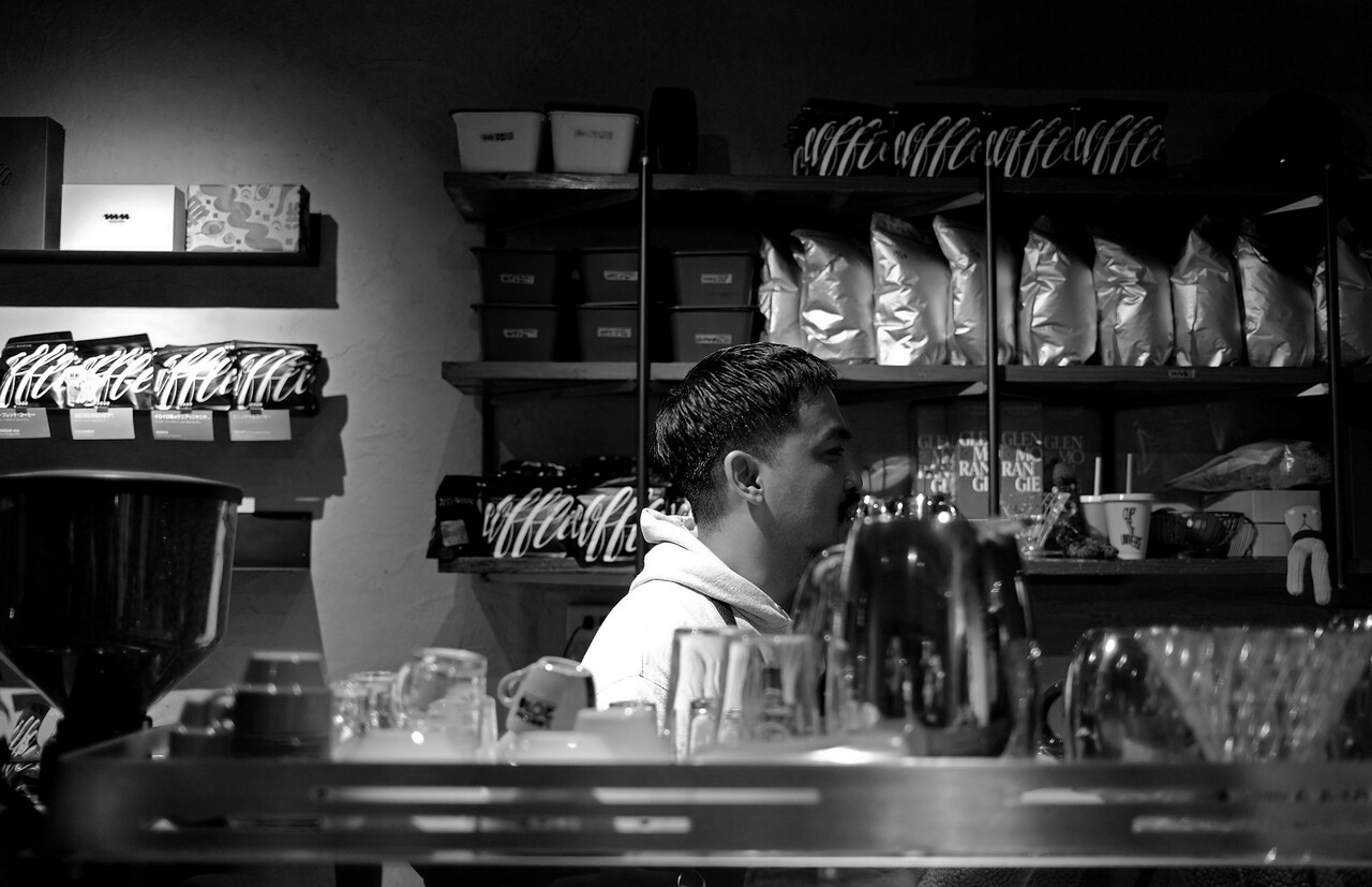 万太郎.net : 【manu coffee】を卒業するタクロウくん。そして晩ごはんは【台湾屋台料理 亜洲界世】。