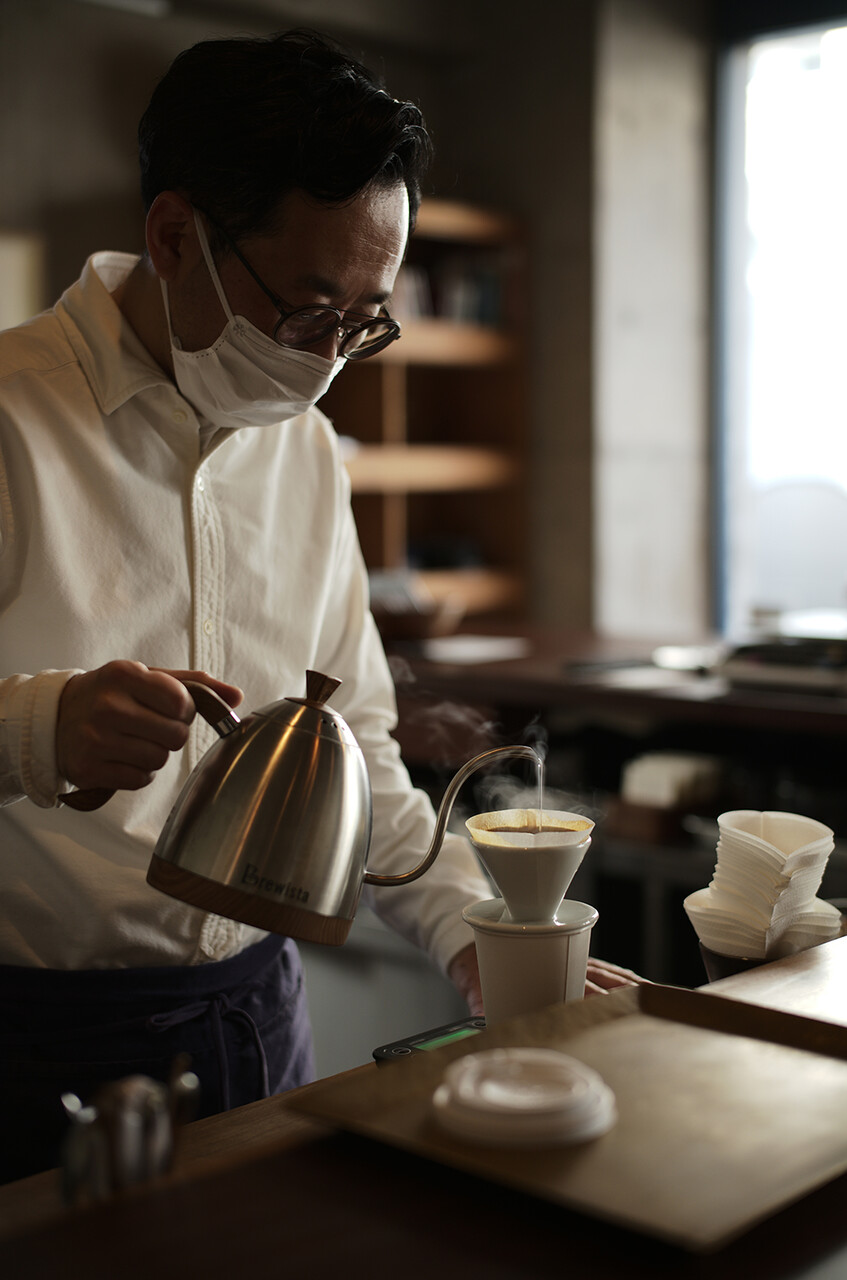 万太郎.net : バレンタインデーなど関係なく【みやうら商会】【Basking Coffee 春日原】【珈琲いわくま】【洋食屋とまと畑】。