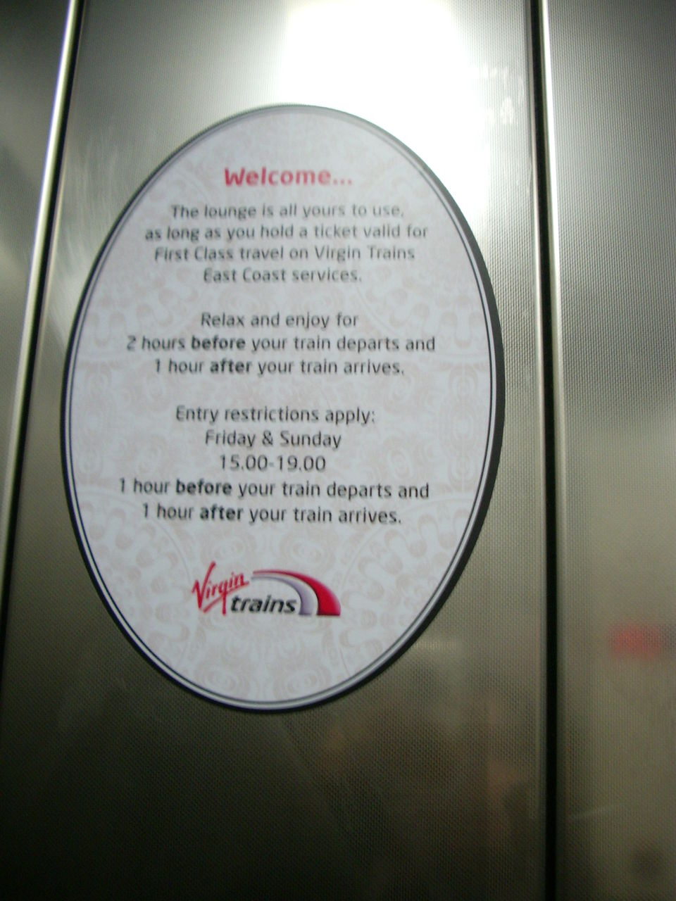 ｷﾝｸﾞｽｸﾛｽ駅の1等(ﾌｧｰｽﾄｸﾗｽ)ﾗｳﾝｼﾞ(King's Cross First Class Lounge) : ﾛﾝﾄﾞﾝ(穴場 ...