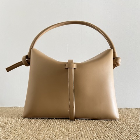 VASICのCoty miniはミニマムなマザーズバッグにもぴったり : 品よくまとめるワードローブ Powered by ライブドアブログ