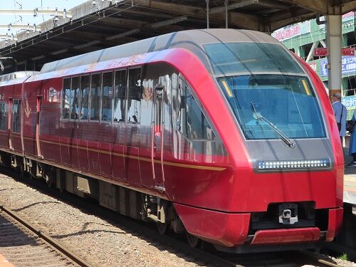 「ひのとり」使用の名阪特急が初めての増発へ : まぁ～くんの乗り物情報日記