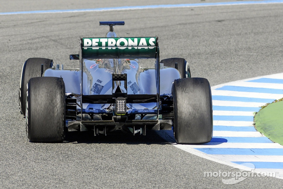 メルセデスF1W04 技術分析 : F1通信