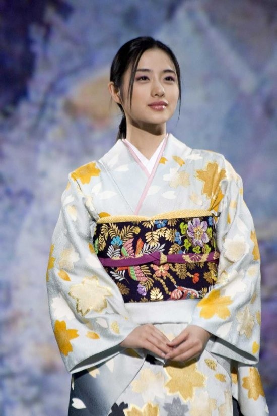 Satomi Ishihara : Japanese Beautiful woman memory