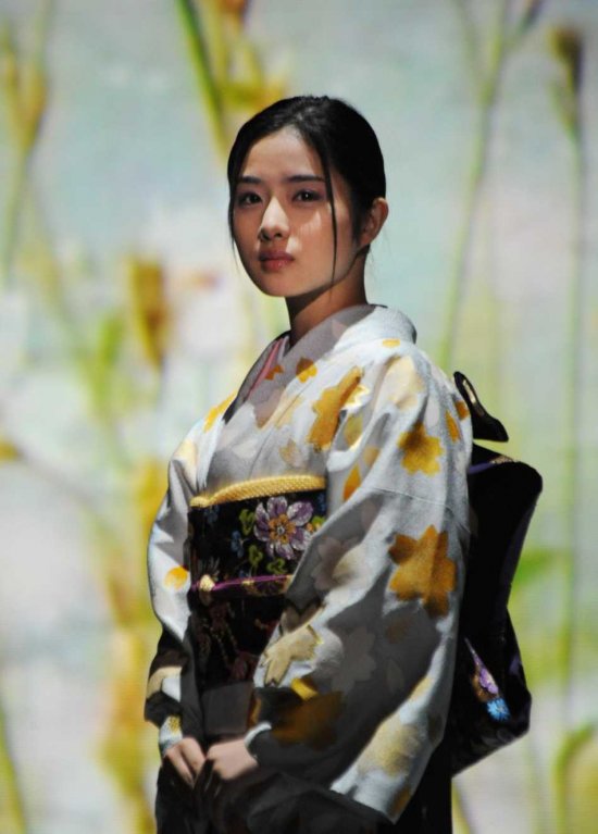 Satomi Ishihara : Japanese Beautiful woman memory