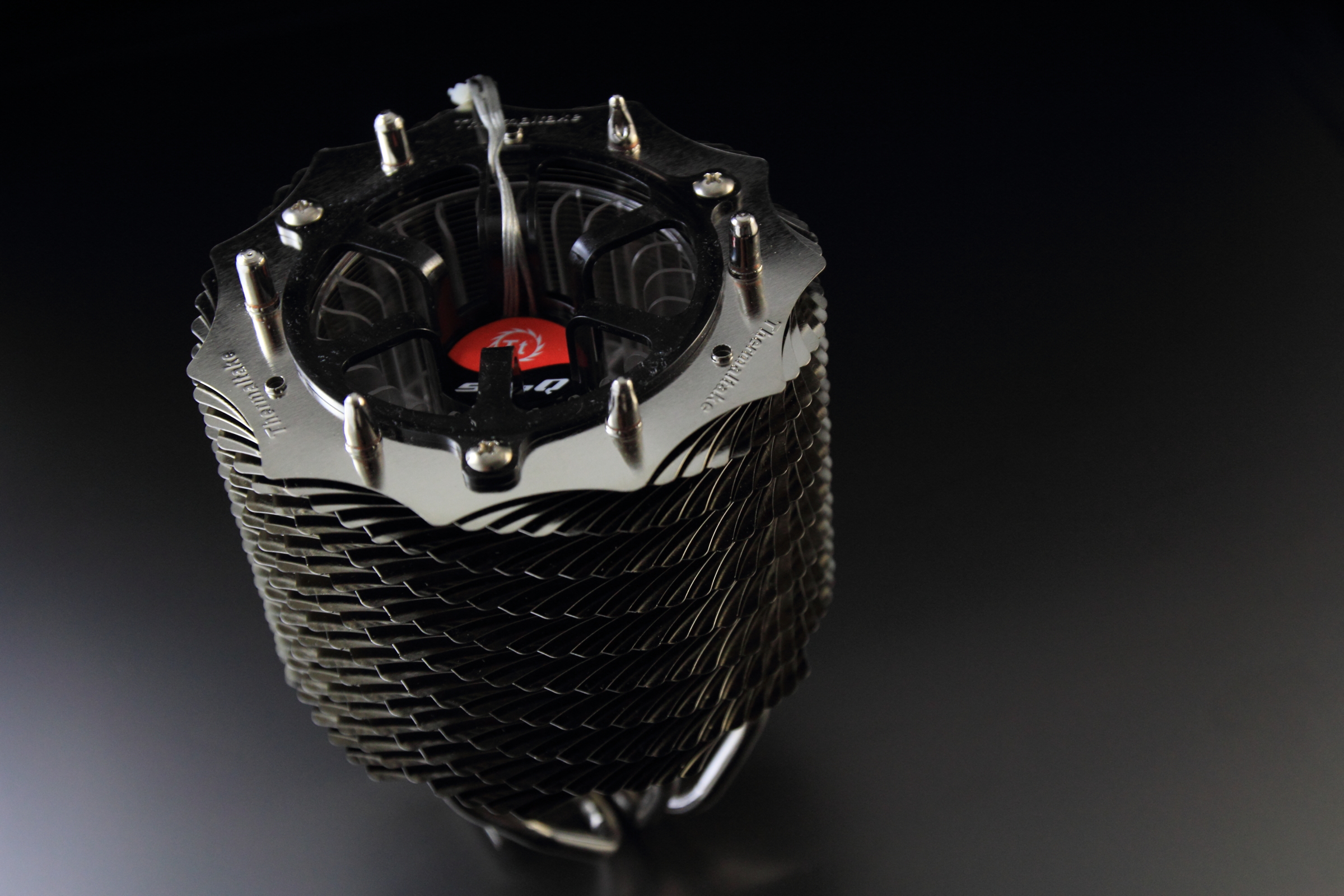 懐かしのSpinQ、Thermaltake『SpinQ VT』 : BlogなMaterialisticA