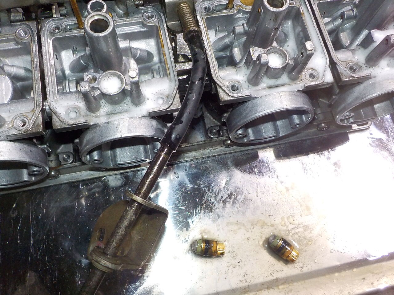 MC Craft : XJR400R キャブ オーバーフロー 修正 4HM '95