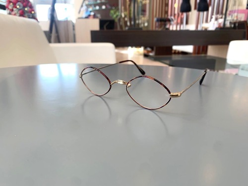 Oliver Goldsmith Oliver Diamond : メガネの松村