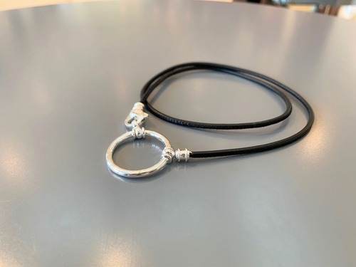 LA LOOP 993 : メガネの松村