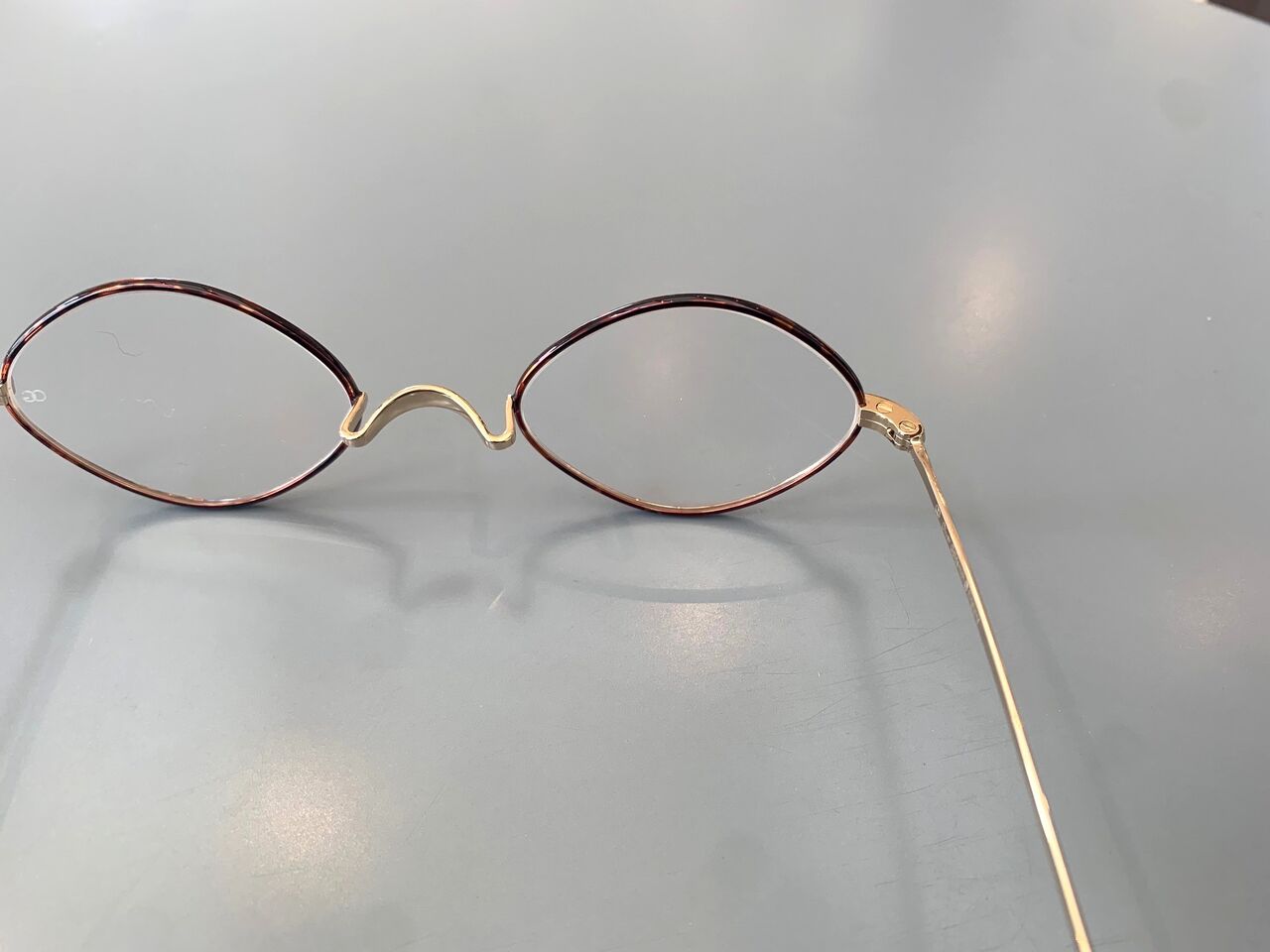 Oliver Goldsmith Oliver Diamond : メガネの松村