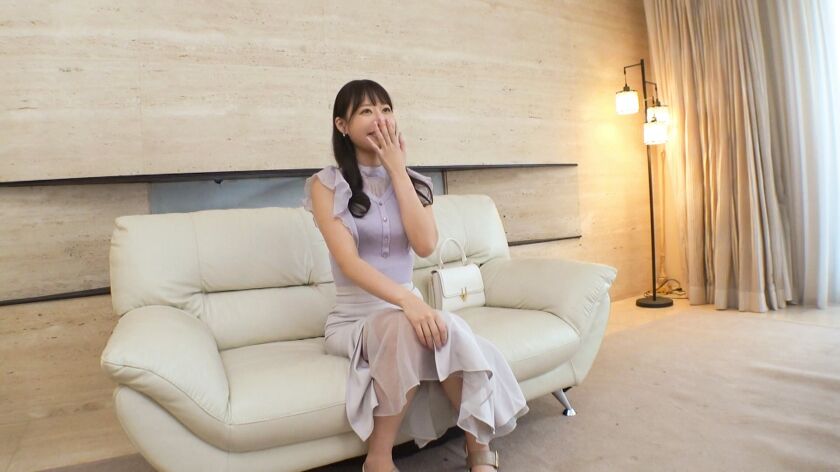 球場の女神が降臨！ビールの売り子さんが性の好奇心に負けて応募！パリピのSEXポテンシャルが爆発！ : AV動画・眼鏡OL好き