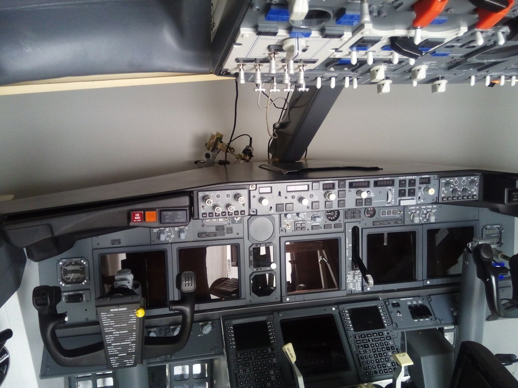 Map Light 1 : MY HOME COCKPIT