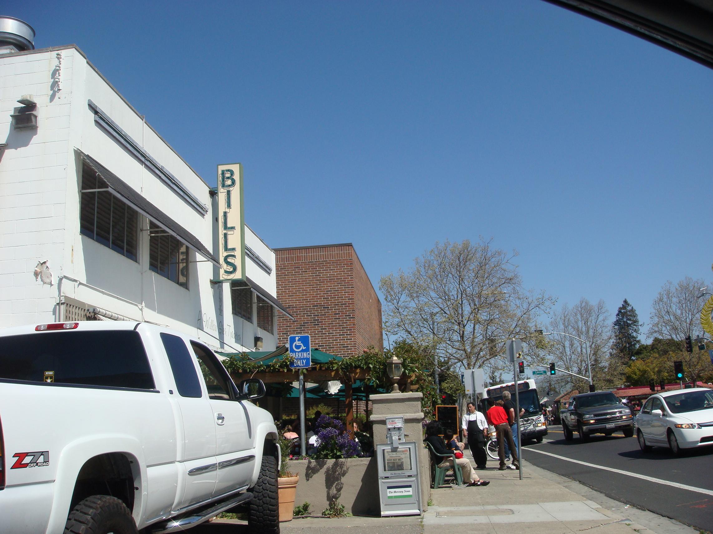 Bill's Cafe で エッグ・ベネディクト ＠ サンノゼ : Life in Bay Area