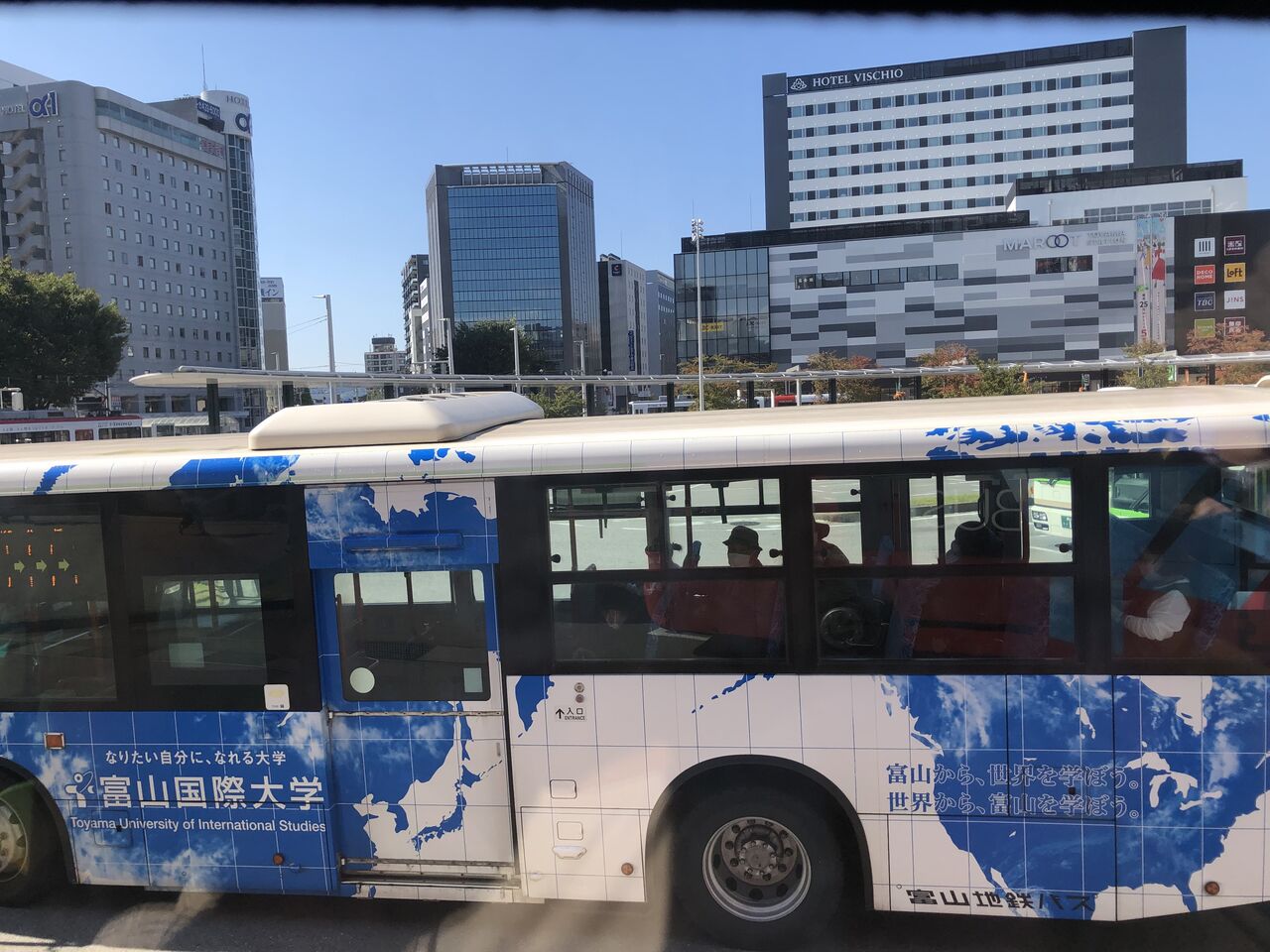 富山のミカエル日記 : 風を感じて走るSKY BUS TOYAMA