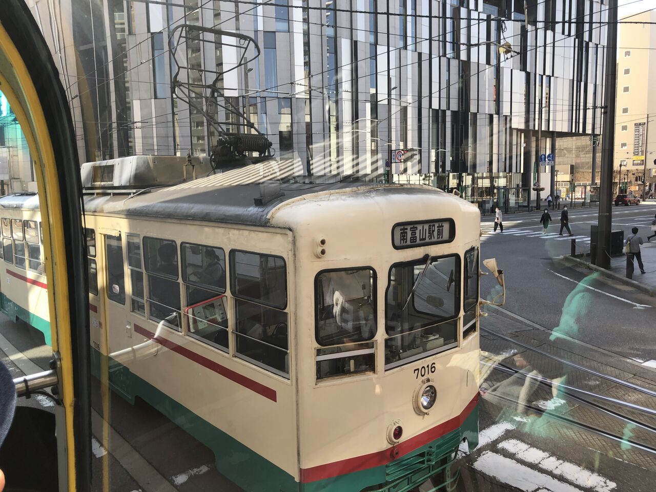 富山のミカエル日記 : 風を感じて走るSKY BUS TOYAMA
