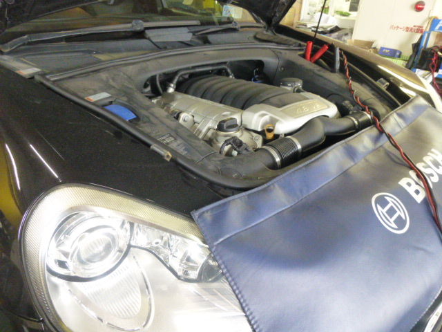 ポルシェ 955 カイエン KESSYコントロールユニット交換及びキー登録 : 株式会社小田オートの車屋日記