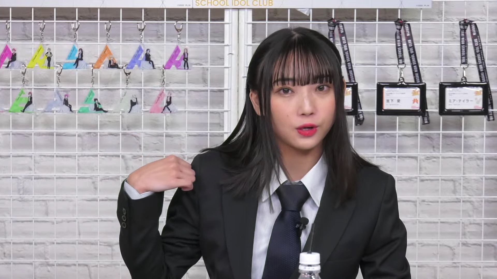 【画像】女性声優さん、スーツ姿がイケメンすぎるwww - Juuuke