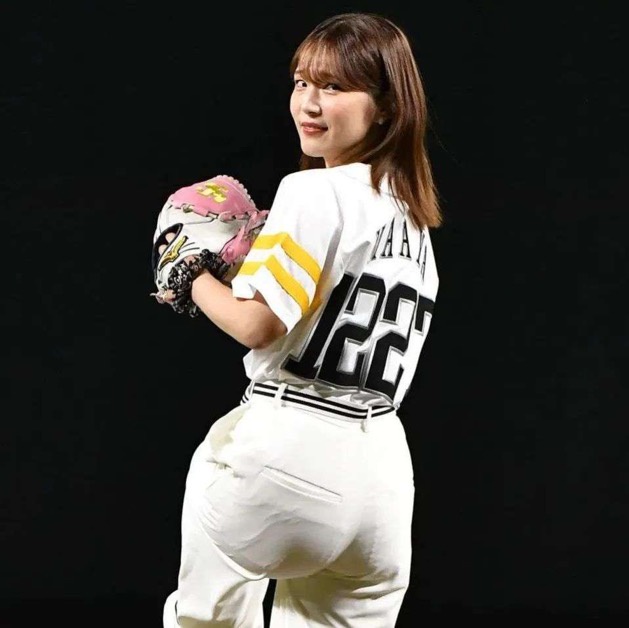 【画像】声優・内田真礼さんの尻、想像の10倍素晴らしいwwww - Juuuke