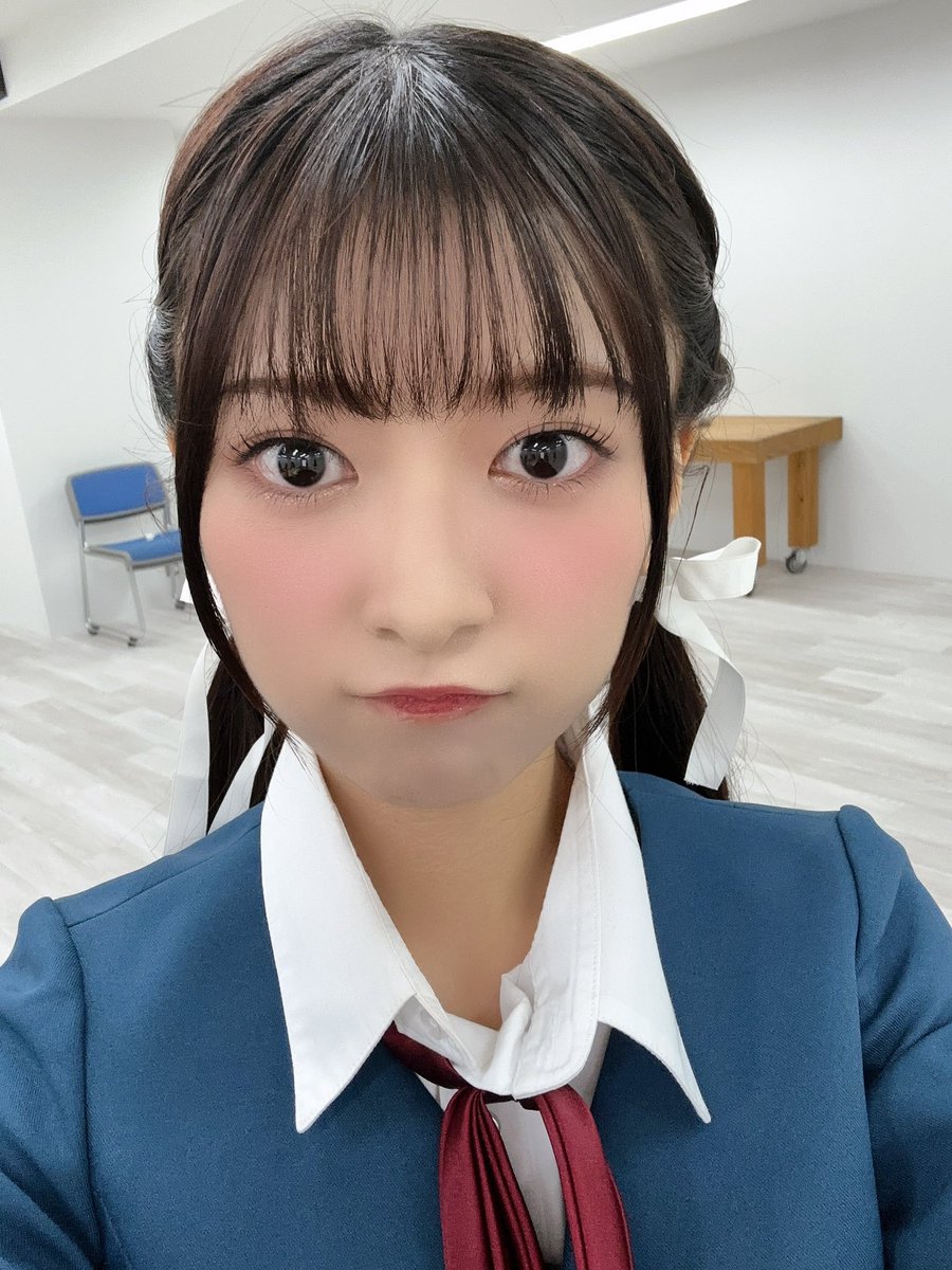 【画像】声優・鈴原希実さん、正面顔を撮る(ちゃんと先輩のライブ時間を避ける) - Juuuke