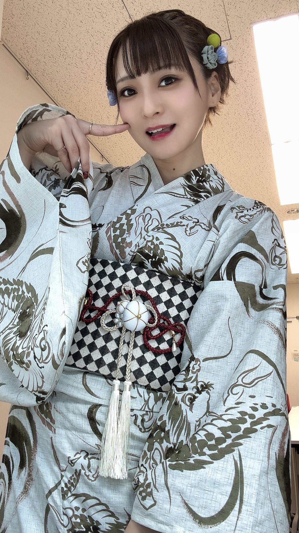 【画像】美少女声優・井澤詩織さんのサービスショットwwww - Juuuke