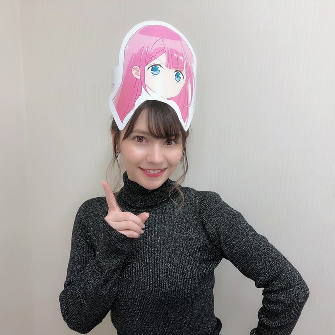 【画像】Lynnさん、着衣お胸もシコいw - Juuuke