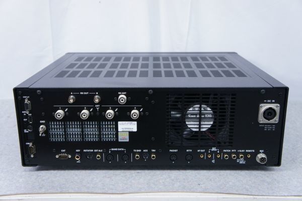 FTDX-9000MP : 真空管式無線通信機開発史