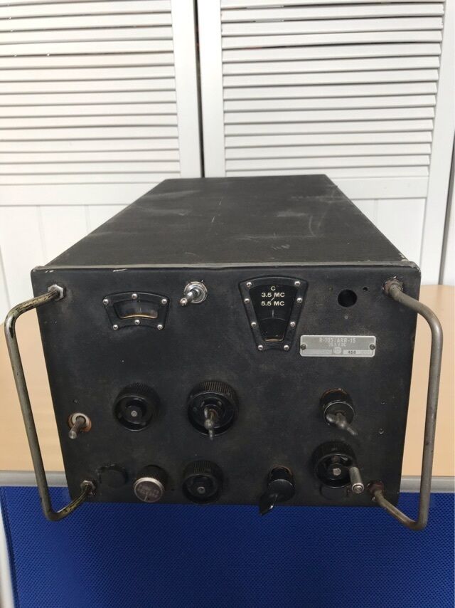 R-105A/ARR-15 受信機 : 真空管式無線通信機開発史