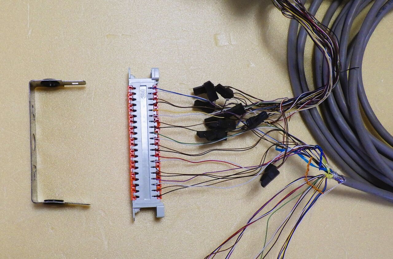 工具不要 簡単 10対中継端子台 GL1320 : 電話LAN工事材料の話