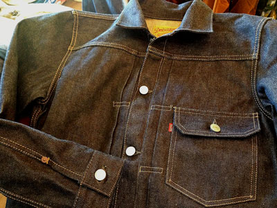 Deluxeware・DX401-01E...Nevada Centennial : MISSILE CHOP Clothing Store.