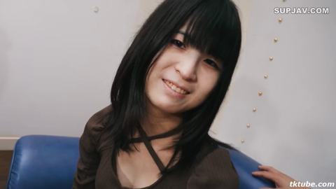 FC2PPV 4394445 【ほぼ処 女・2回目】おちんちんに 興 味 が あ る 時 期。※無修整・生中出し。 : fc2missoji ...