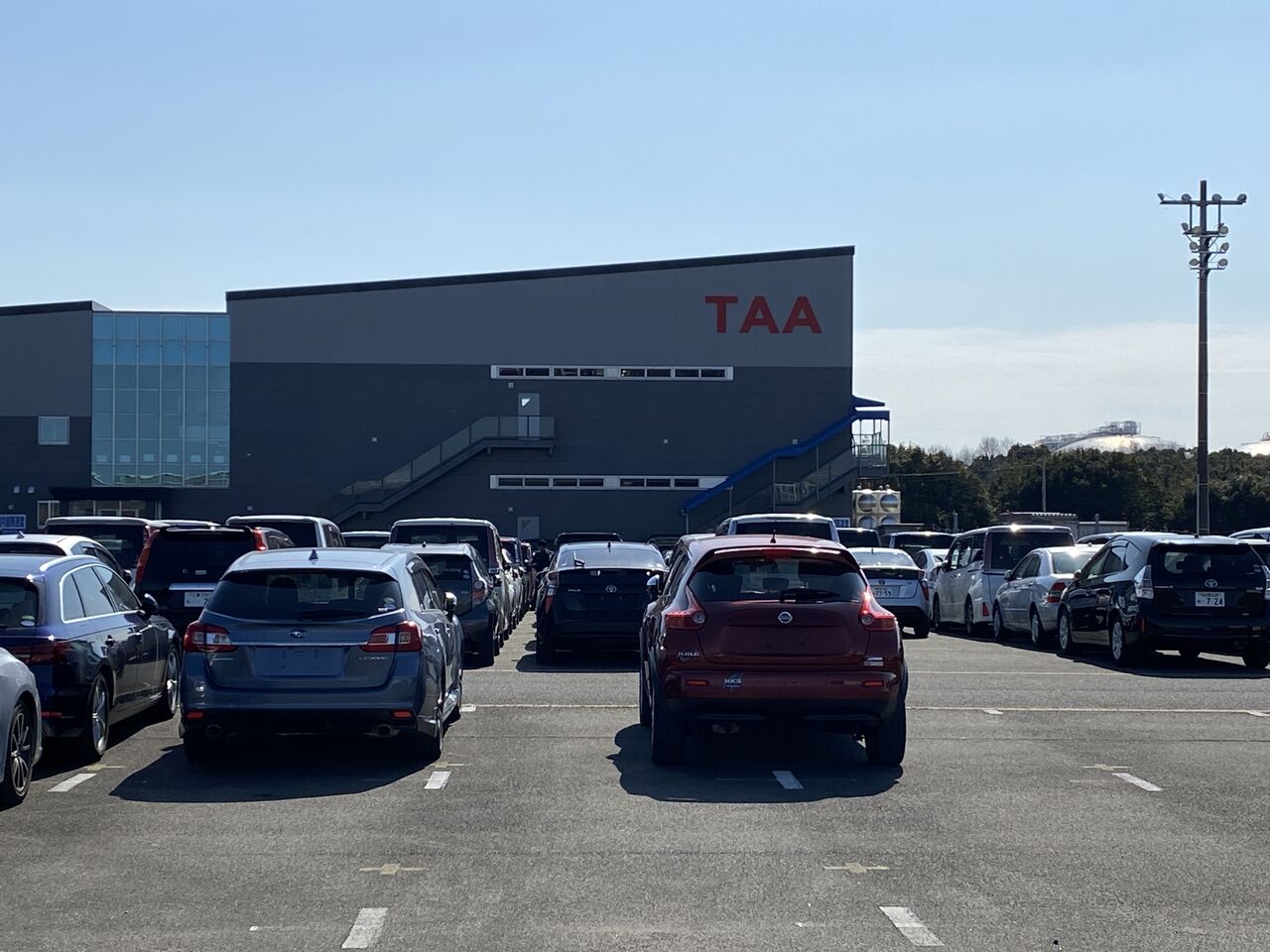 ミヤビ自動車ブログ : オークション会場のTAA中部に行ってきました