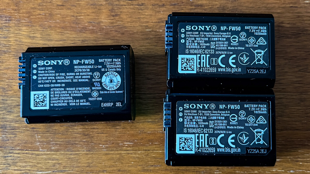 コピー商品にご用心！（NP-FW50） : 燃えるゴミは明日