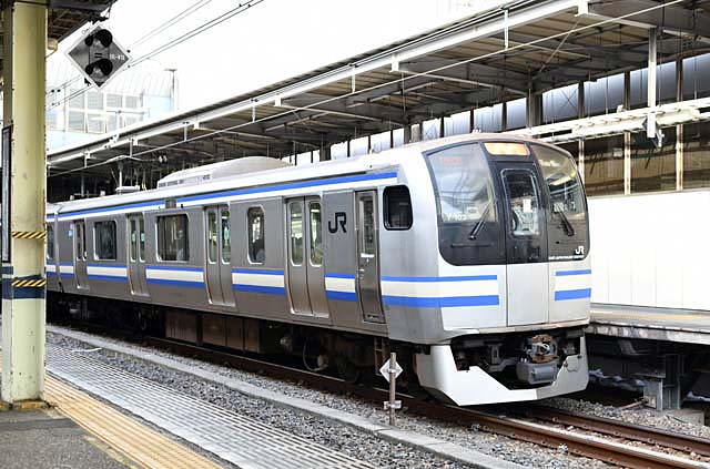 総武・横須賀線E217系付属編成とE235系1000番代の謎 加えてE257系2500番代 | モデラーな日々 とれいんスタッフブログ