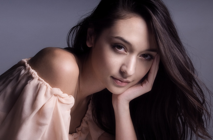 スミフル のCMで バナナ を食べる ケイリーン フランクリン の画像 : GALLERIA-アイドル動画・画像館