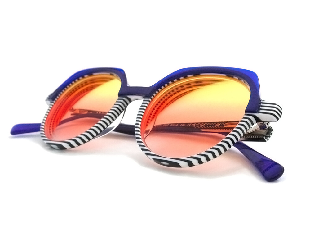 メイドが接客するメガネ屋 キャンディフルーツ オプティカル : 《 LILY COULURE SUNRISE 》と《 J.F.Rey 》で ...