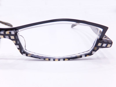 lessthanhuman 過去のレアモデル入荷! : メイドが接客する lessthanhuman 過去のレアモデル入荷! : メイドが接客する